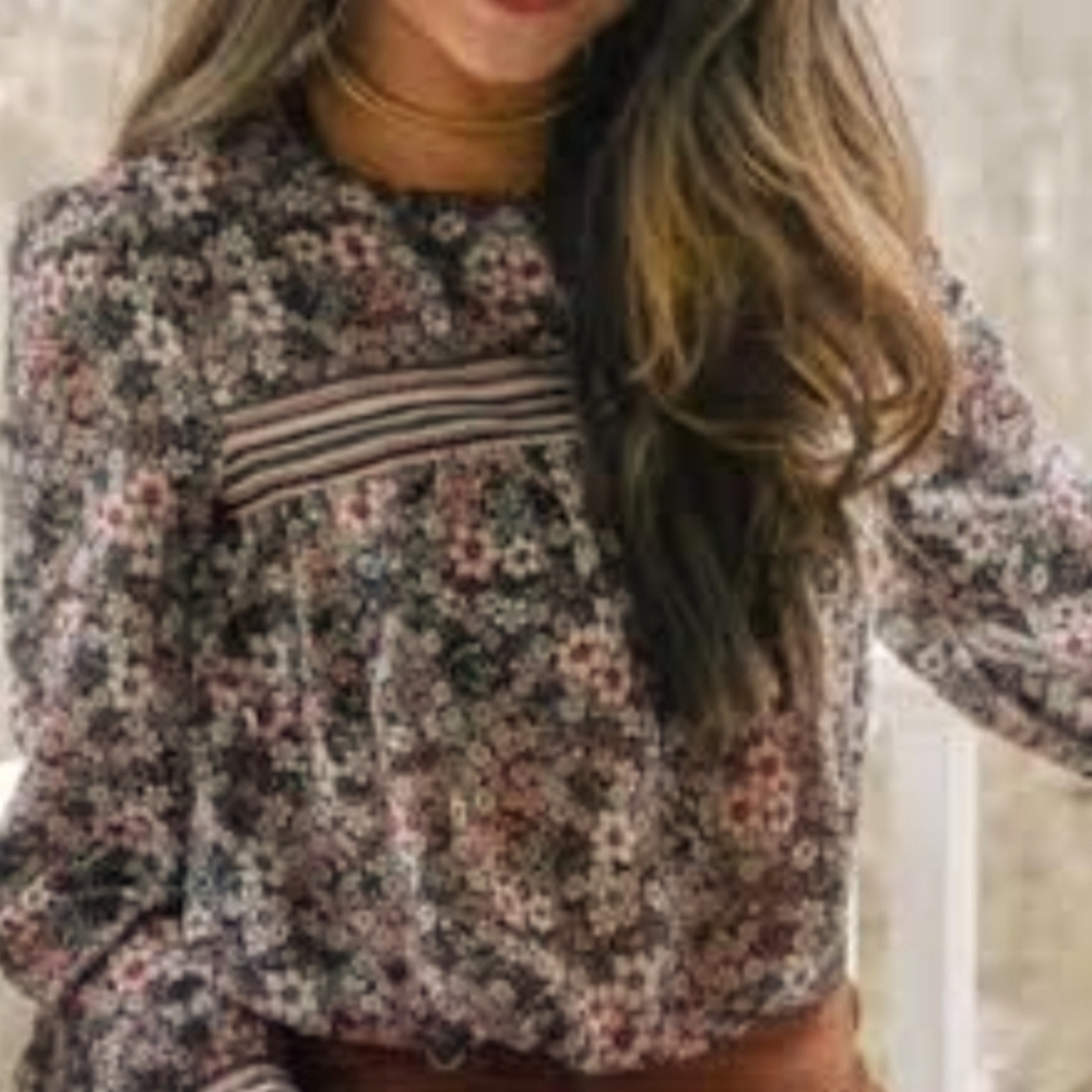 Loft Bohemian Peasant Sheer Blouse. - Gem